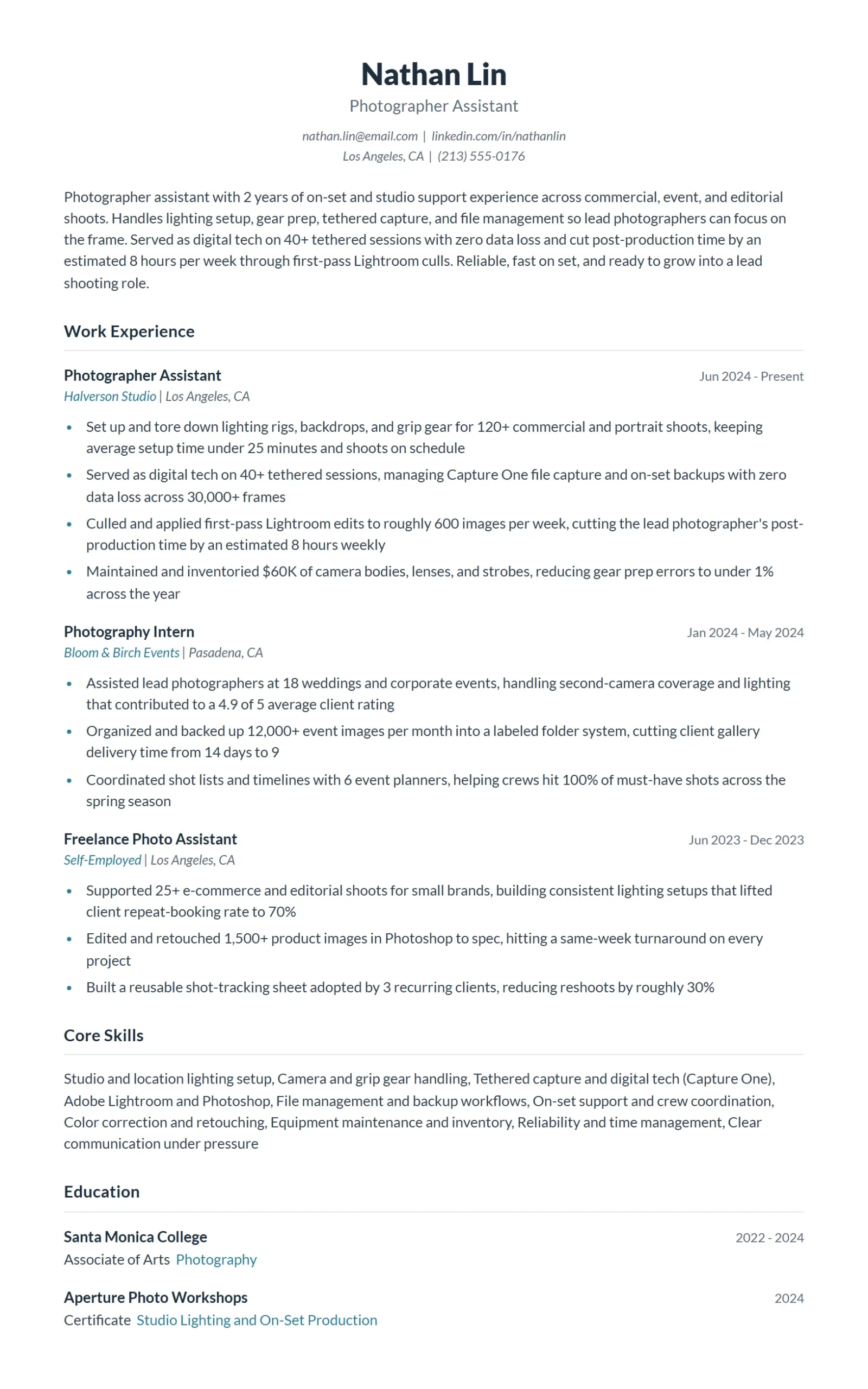 Best Photographer Resume Examples for 2026